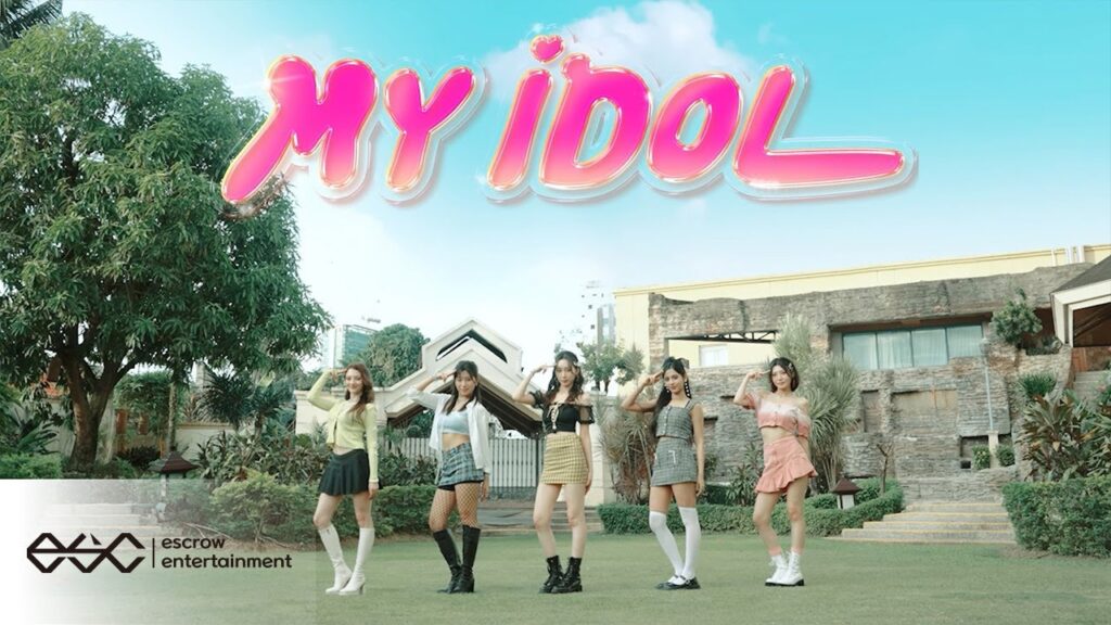 MY IDOL Lyrics In English Translation - X:IN