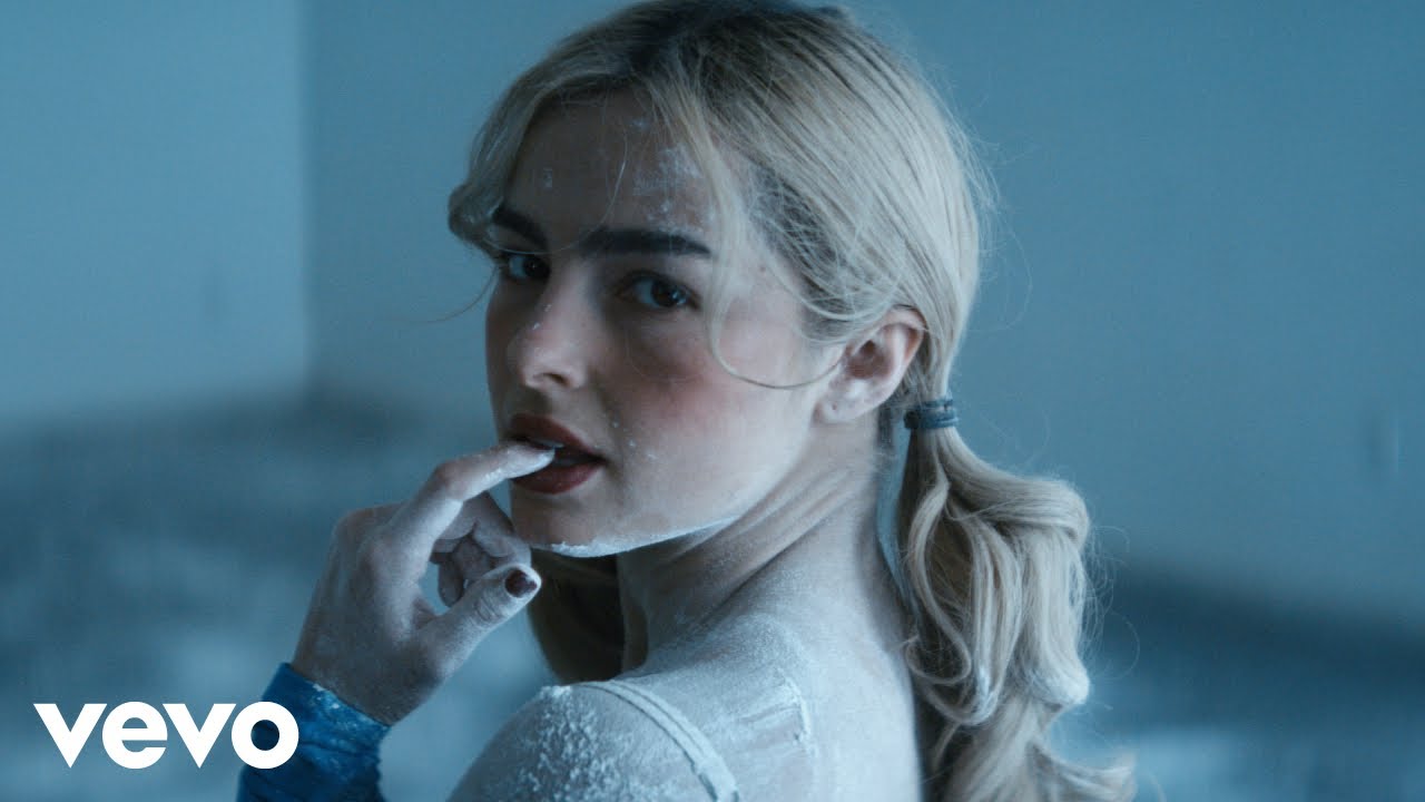 Diet Pepsi Lyrics - Addison Rae